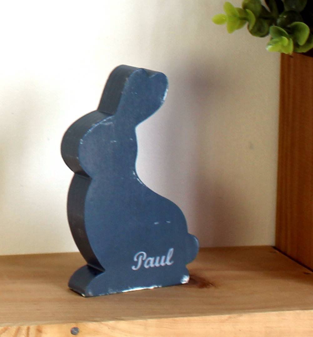 Lapin en bois avec prénom peint. - Mylittledecor